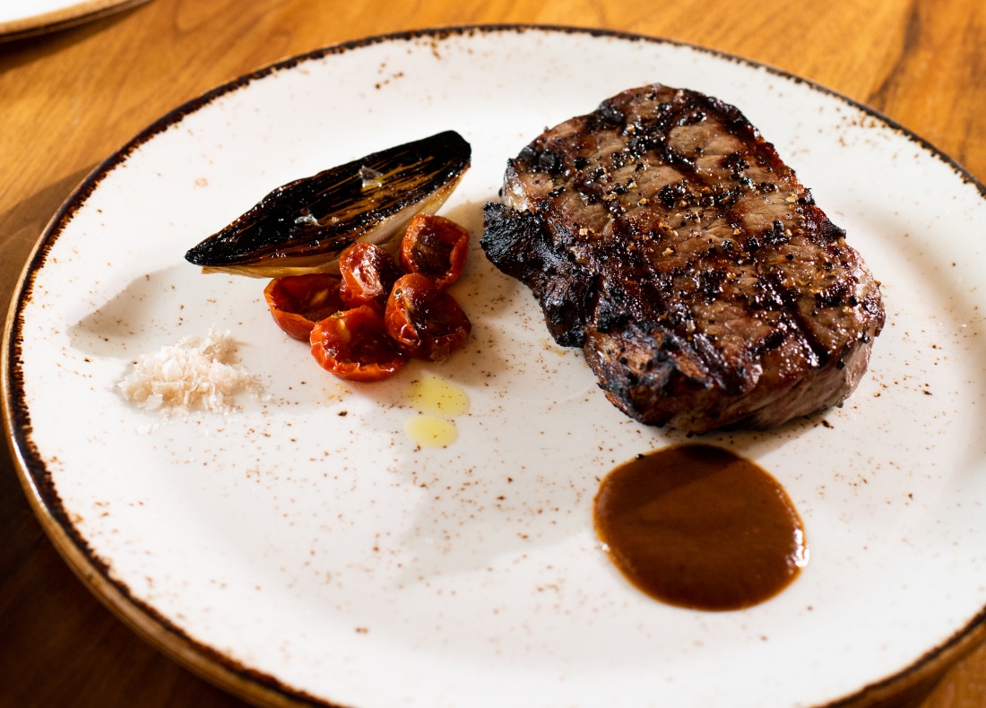 Chicago Meatpackers launches Mondays steak offer - Hotel & Catering