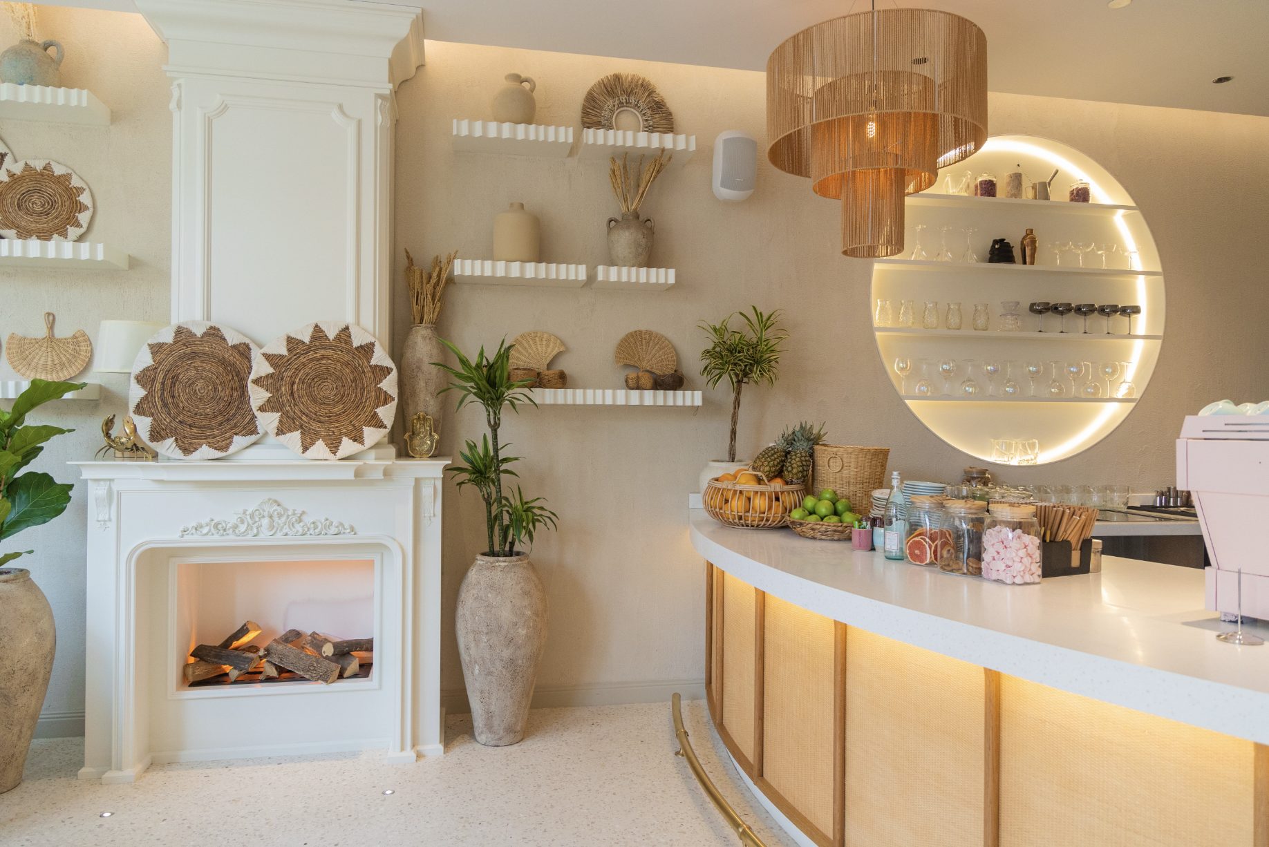 BRUNCH & CAKE LANDS IN RIYADH, SAUDI ARABIA - Hotel & Catering