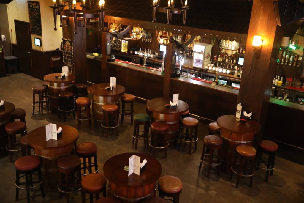 RENOWNED BRITISH GASTRO PUB MAKES A RESPLENDENT RETURN, EMBRACING ...